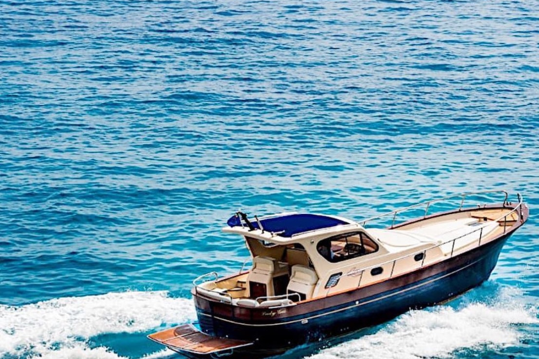 Boat Tours – Ciao Traveler